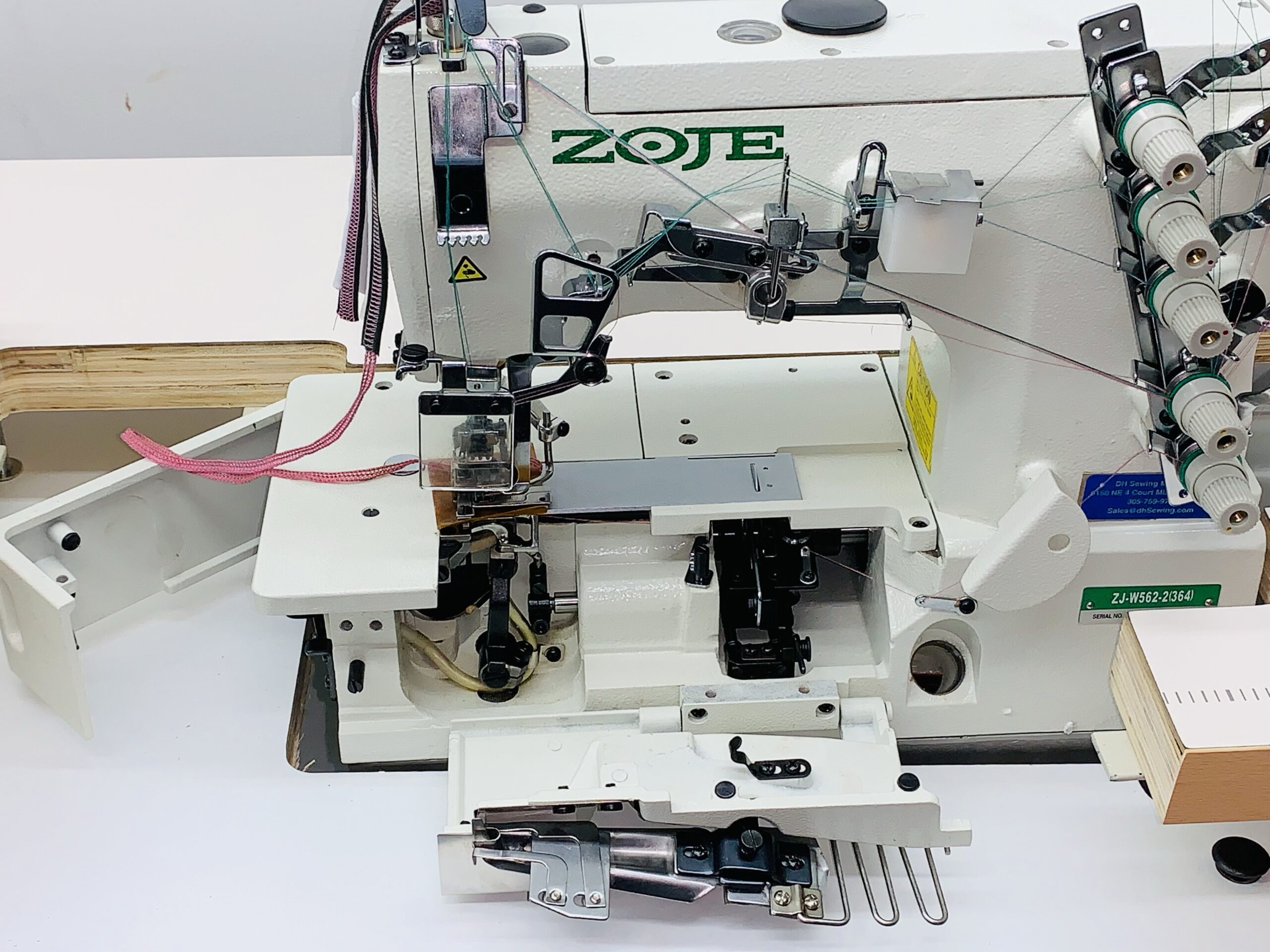 Zoje W562-2 (364) Coverstitch